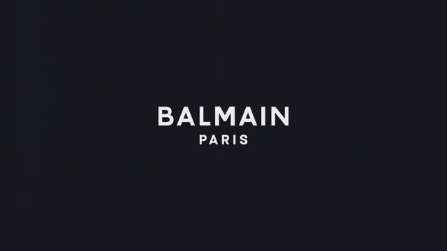 Показ коллекции Balmain осень-зима 2023-2024