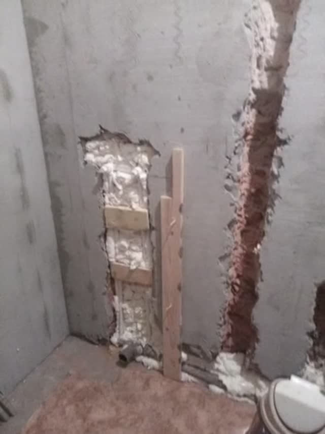 Делаем поддон для душа.