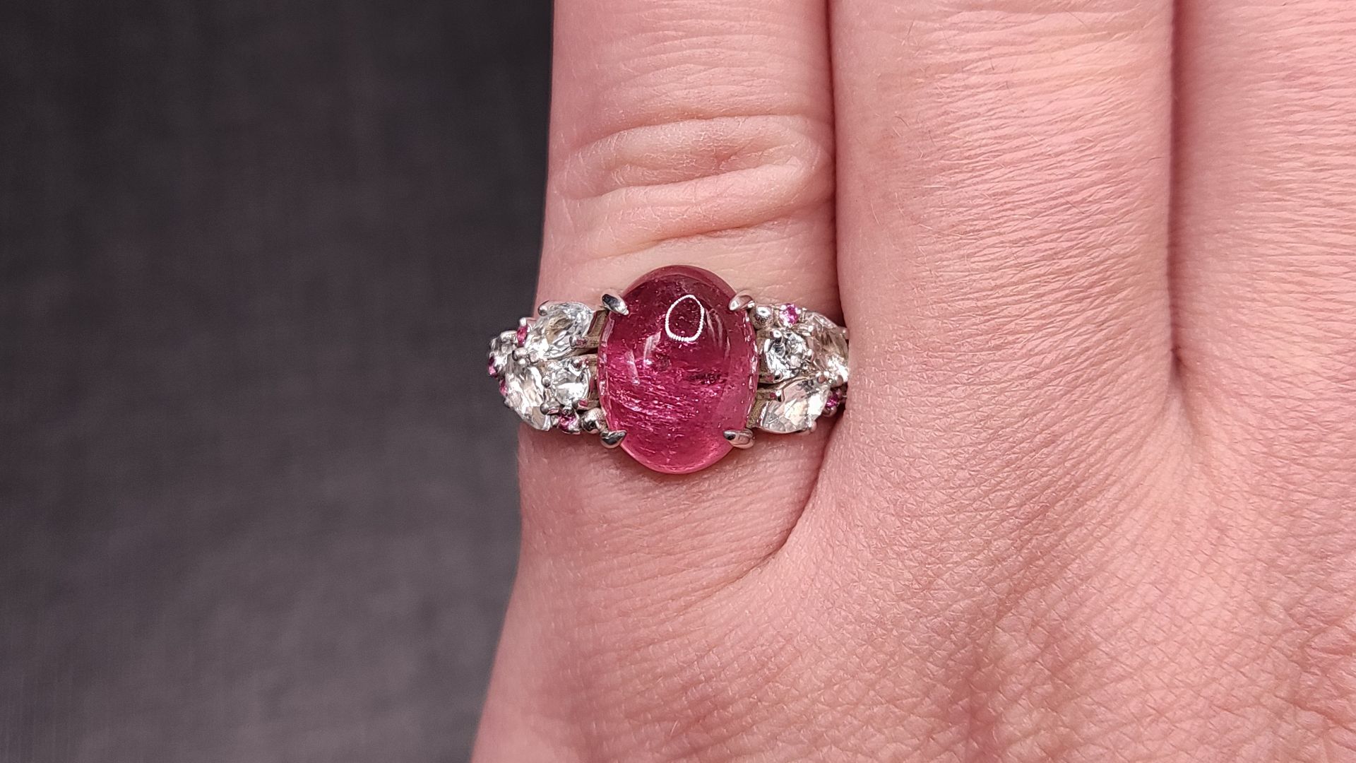 Кольцо "Снегирь". Турмалин 4.55 ct. Мозамбик