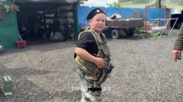 Как мальчик Сережа в Курской области стал героем и символом для наших бойцов.