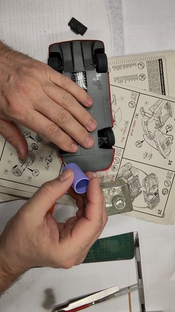 Ferrari F50, собираем корпус.