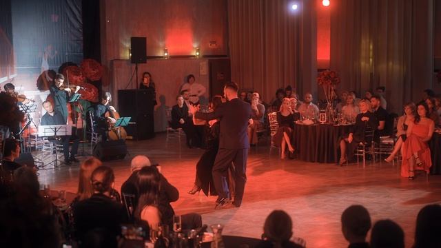 Танго шоу 2024. Алексей и Кристина Мироненко (2/15)