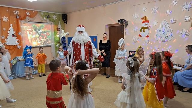 Новый год  23-12-2025