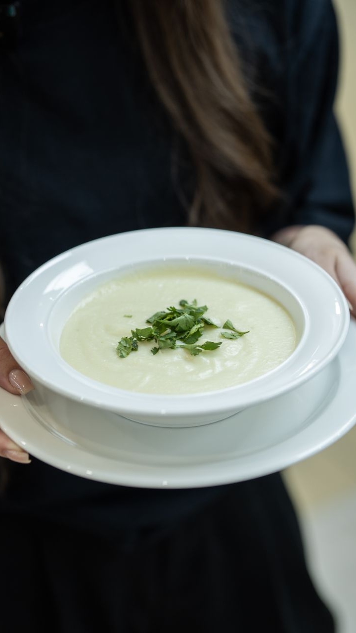 Приготовление крем-супа с помощью блендера Legenda