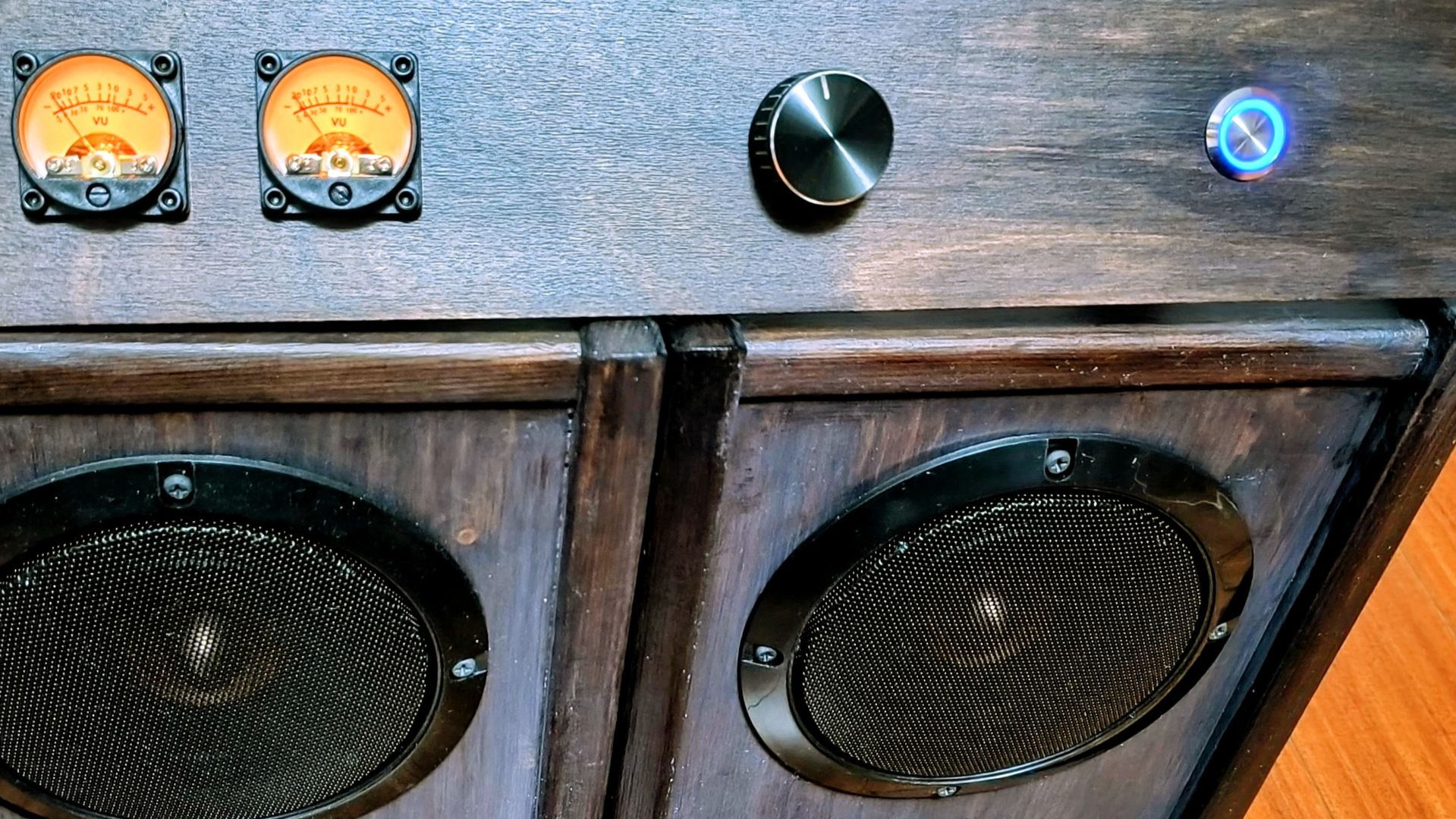 Акустические колонки своими руками за 2 минуты