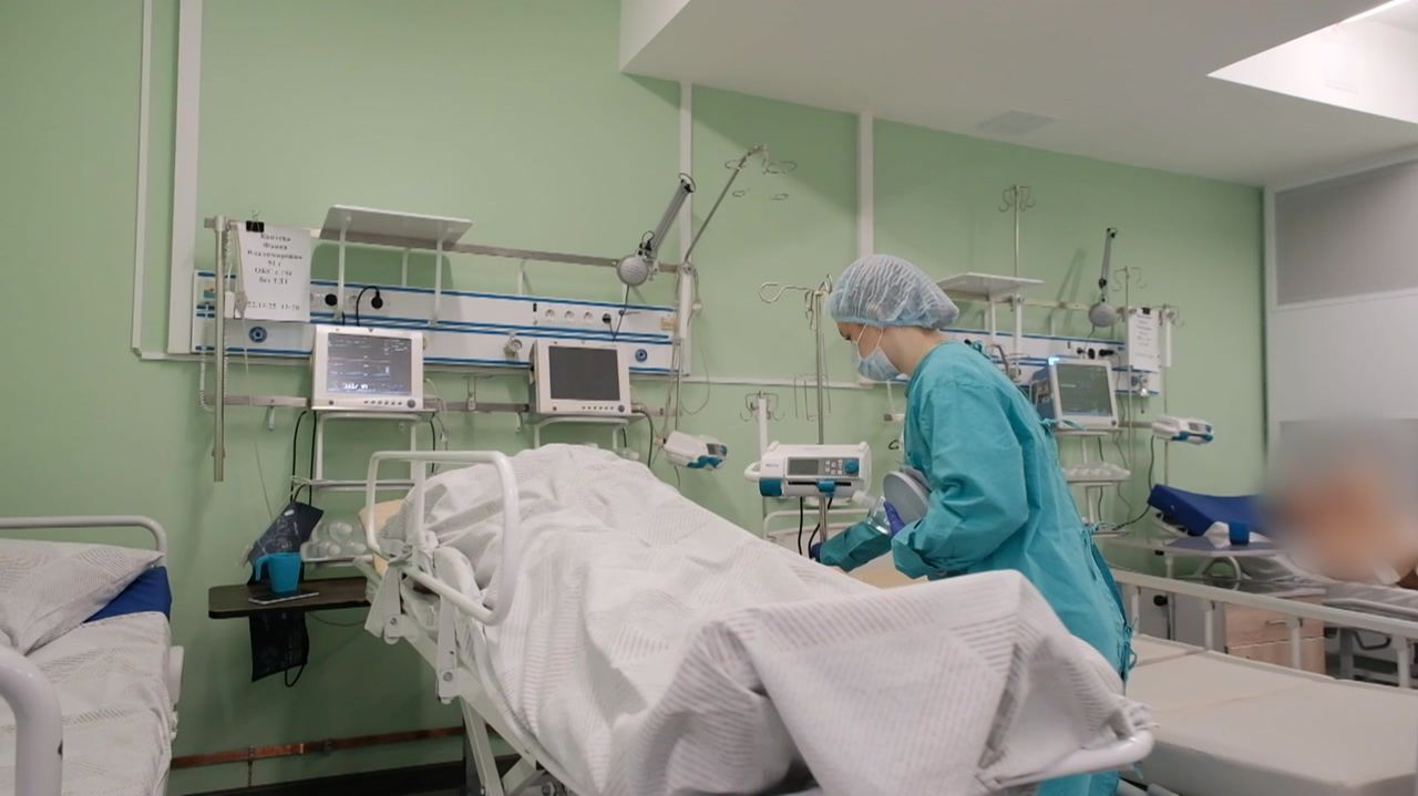 Областная клиническая больница успешно решает свои кадровые вопросы