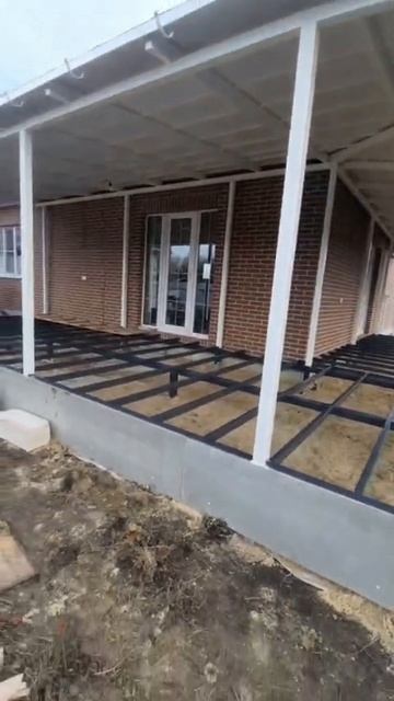 Вальмовый навес-терраса из мягкой кровли 68м2