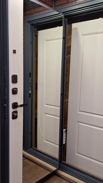 Входная дверь АСД Барселона с Зеркалом Капучино.Видеообзор модели