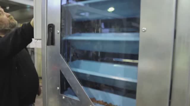 Упаковка арахиса (Zобразный транспортер)