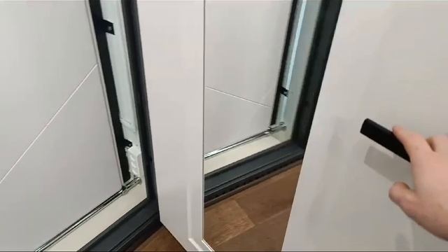Входная дверь АСД Вегас с зеркалом Белый матовый. Видеообзор