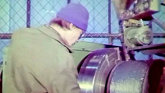 1987 год. Ноябрьск. Новое оборудование на заводе