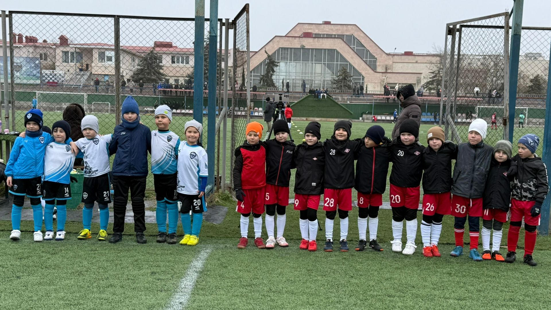 21.12.2025-ДСК "Фарватер-2" г.Севастополь : ФК "Спартак" г.Евпатория. 2 тайм