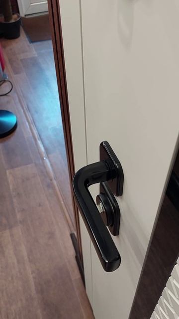 Входная дверь Асд Ливерпуль Белый матовый. Видеообзор