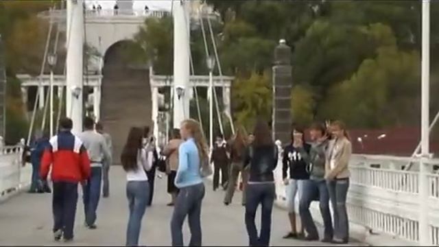 Как хорошо лицо свое иметь. Фильм о школе