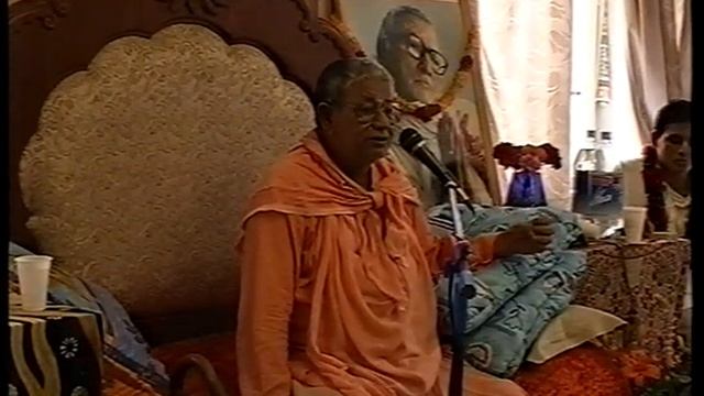 Srila B.S. Govinda Maharaj - Lecture at "Drugoi Mir" Center & Lahta (Jun 20, 2001) | #122