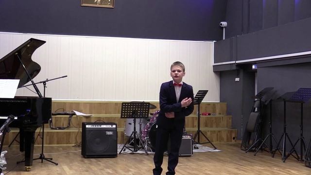 М.Мусоргский "Разиня блоха"