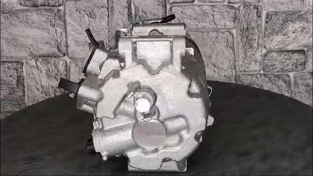 Компрессор кондиционера на Toyota Highlander 3.5 855000E070