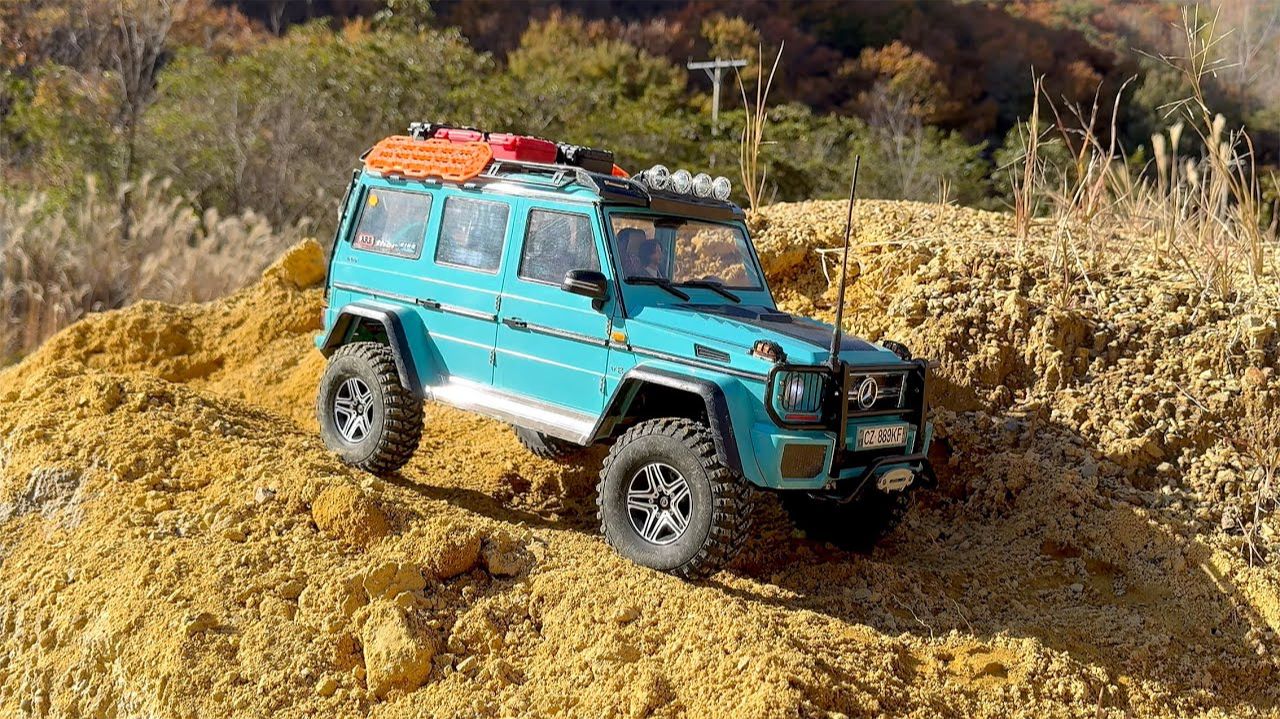 ВИДЕО ДЛЯ ДЕТЕЙ ТЕСТИРУЕМ СИНИЙ ДЖИП ПО БЕЗДОРОЖЬЮ НА РАДИОУПРАВЛЕНИИ ИГРУШКИ МАШИНКИ