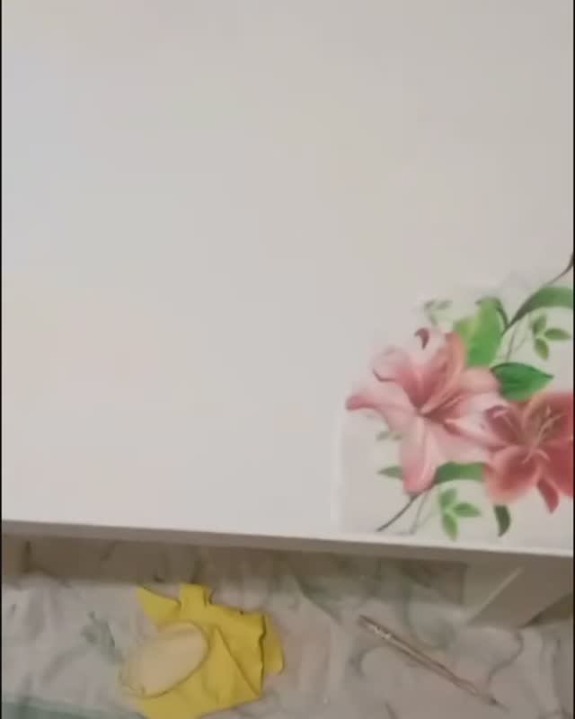 Как я спасла сломанный столик. Декупаж #дизайнинтерьера #ремонтмебели#декупаж.