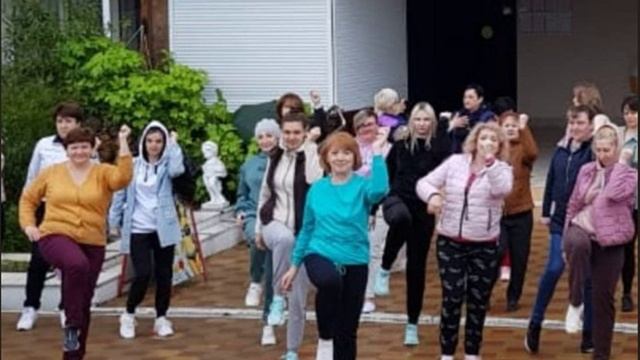 Проснись и старт задай! Танцуй и подпевай