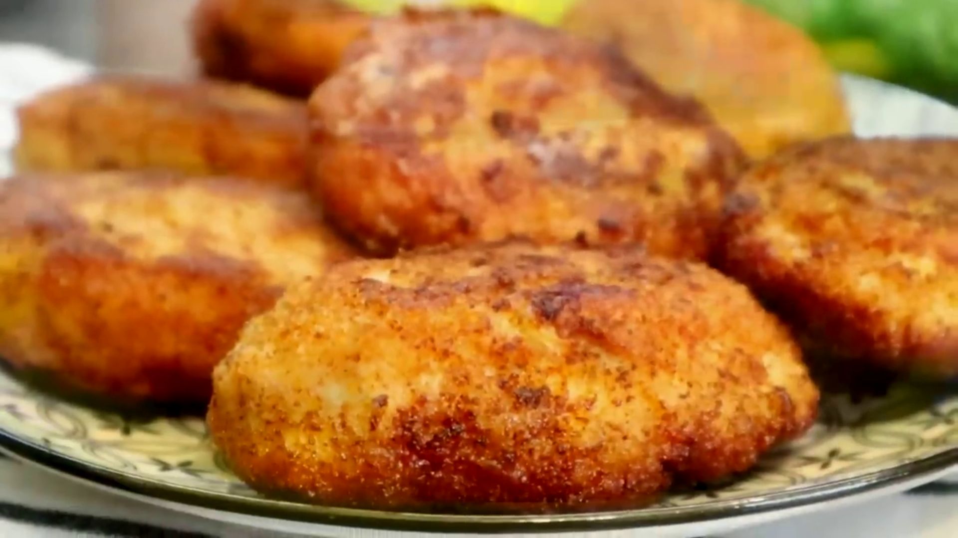 Именно такие КОТЛЕТЫ обожают мужчины! Как пух! Мой секрет сочных котлеток! Особенный рецепт