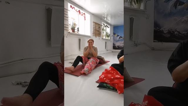 Старшее поколение, йога и творчество 60+