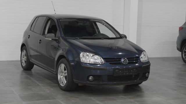 Volkswagen Golf DarkBlue - 7775 - Вы можете купить в автосалоне АВРОРА Краснодар Колхозная 53/1