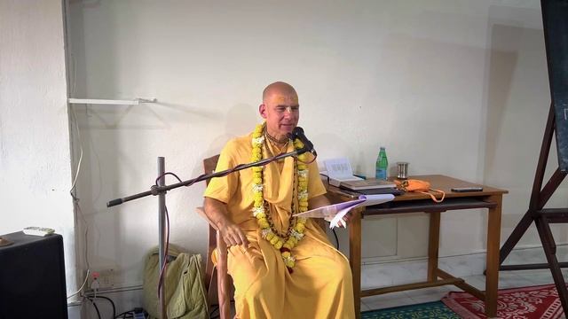 Бхагавад-Гита. Стихи 1.2-19 "Бхакти-Шастры 2025". Часть 1.2. Маяпур. 03.12.2025