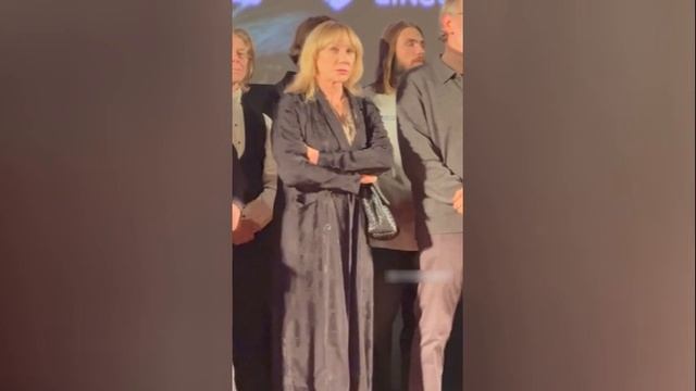 Елена Яковлева поразила эффектной внешностью