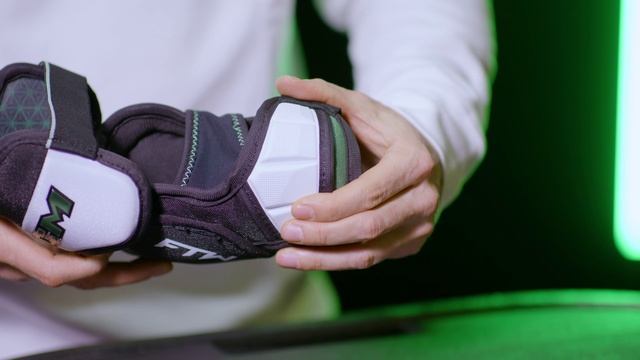 Женские налокотники CCM JetspeedFTW — защита, созданная под женщину|Анатомия, комфорт и безопасность