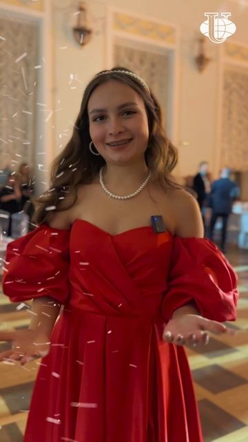 С чем ассоциируется новогодний РУДН?