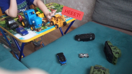 какие машинки падают на колёса?🫵😁