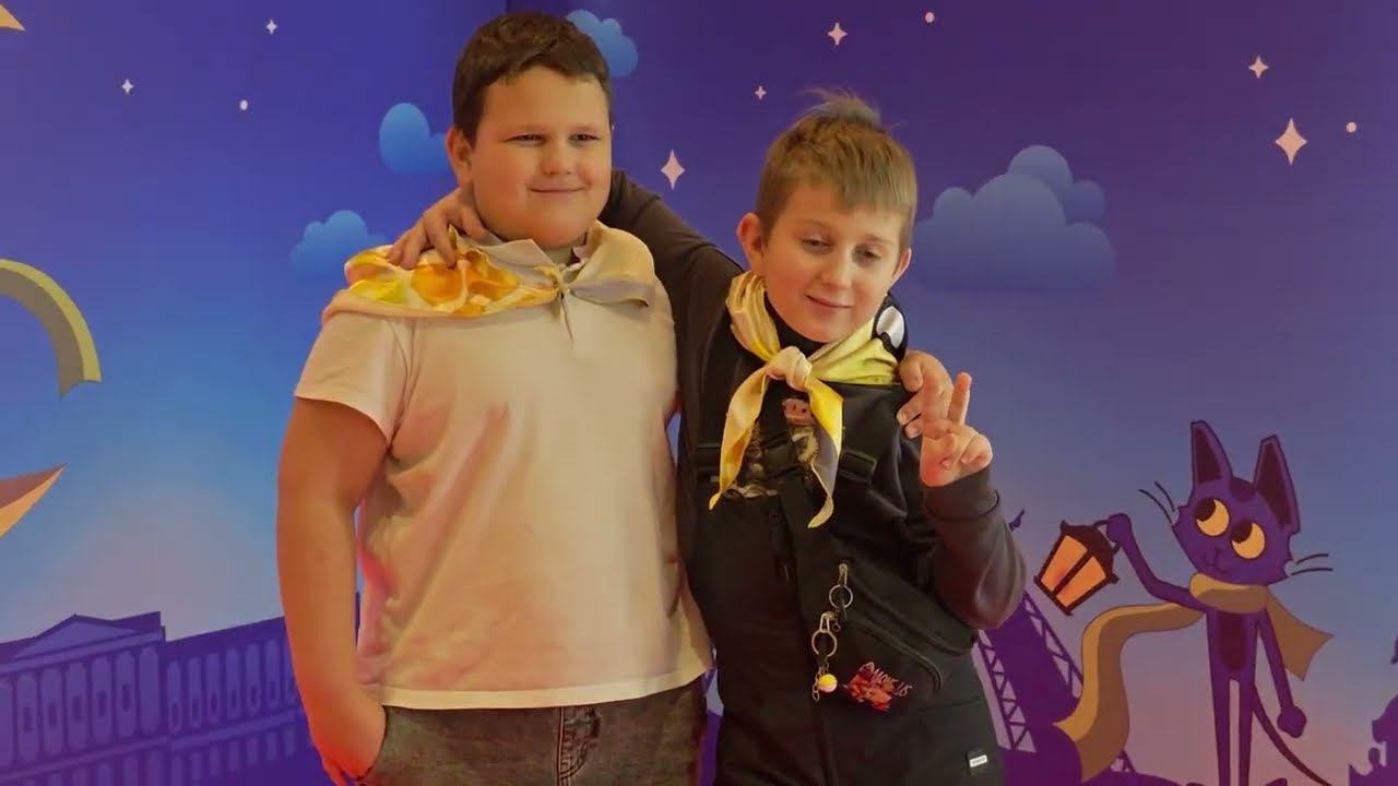 Бэкстейдж Пчелиный рой  на фестивале Волшебный фонарь в г Санкт Петербург 2025