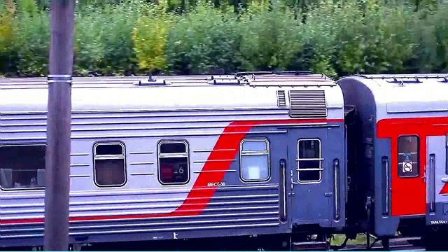 Игорь Кибирев - Скорый поезд мчится