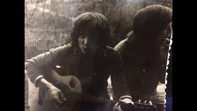 Ах что стоишь ты словно статуя