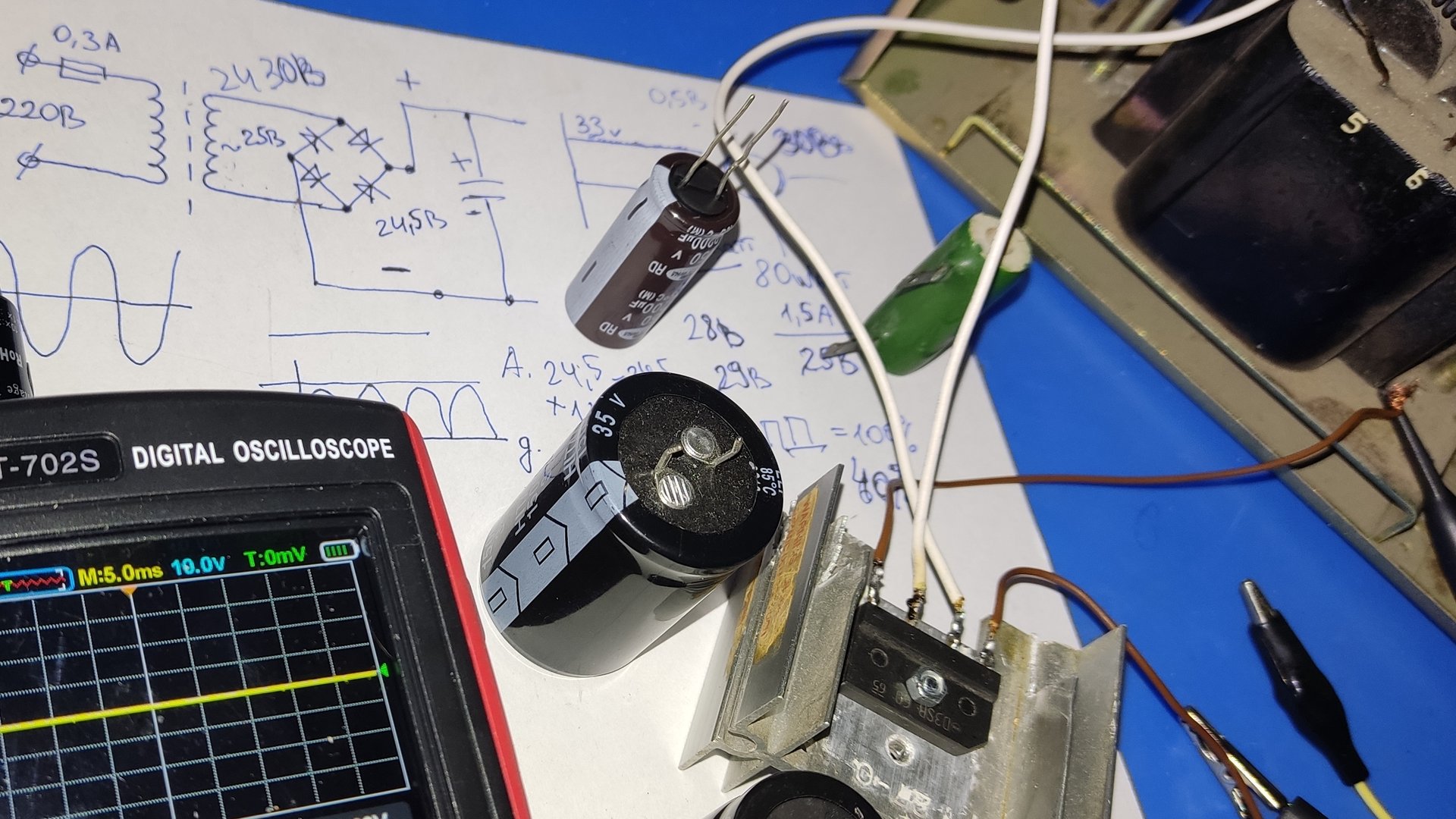 Для начинающих. Не стабилизированный БП , почему просадка . Измерения осциллографом.