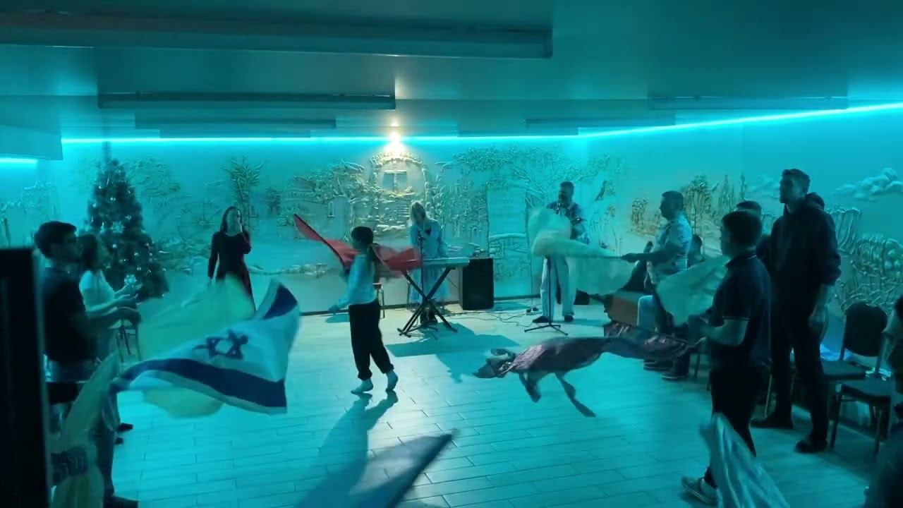 Служение группы "Софония" в Тёплом доме 29.11.24