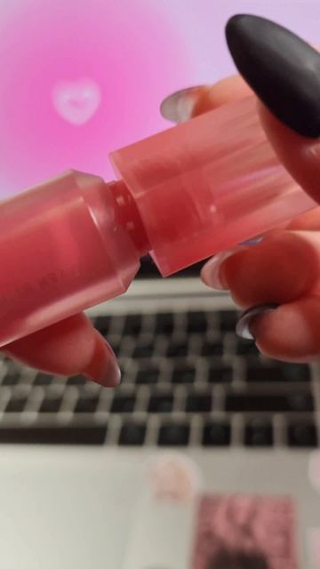 Помадки в косметичке