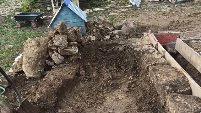23,24 октября 2025г.Строю дом. Продолжаю заливать фундамент.