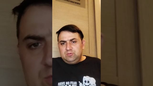 Корона у зубных техников.