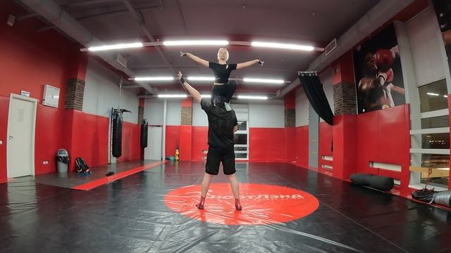 2025-12-27, (9), fitness, LeraLEO, ValeSTAR, Exhibition, Show, Dance, GX011597