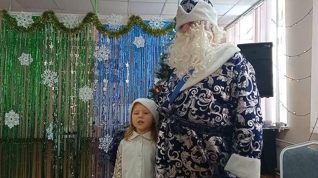 Колоколова Анастасия, 6 лет / С. Козлов "Снежинки"