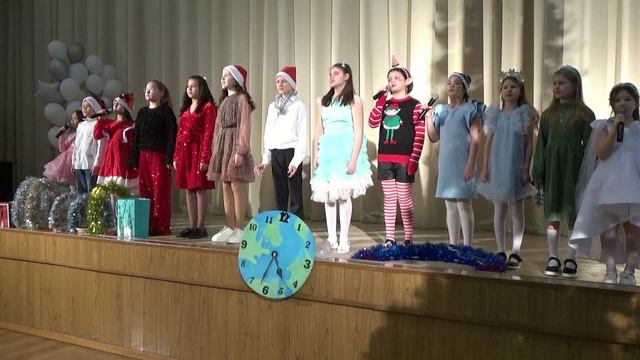 С новым годом ГАРМОНИЯ