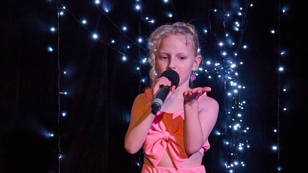 13 Аня - Единорожка. Отчётный концерт. Декабрь 2025.