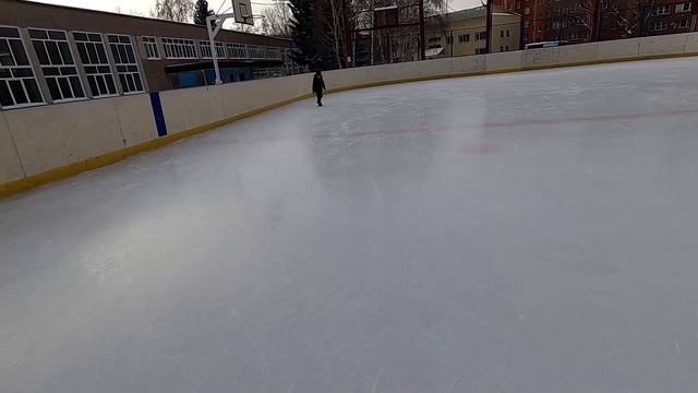 Катаемся на коньках