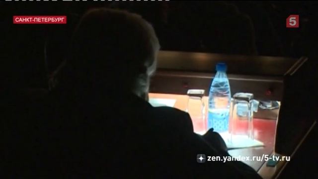 '5 канал ⁄Известия' о премьере спектакля 'Братья Карамазовы'