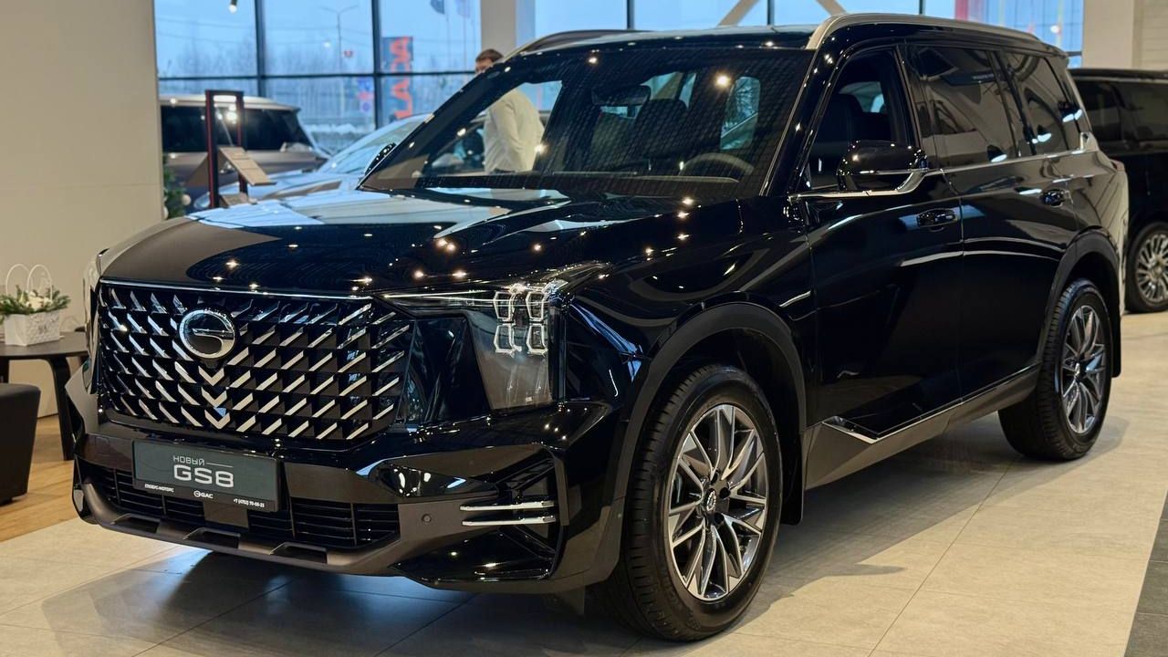 GAC GS8 FL комплектация GL черный салон темный