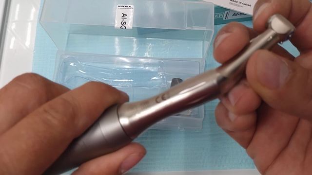 Наконечник для имплантологии.