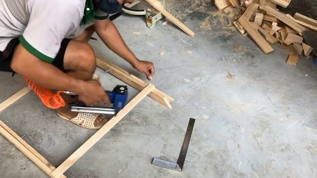 Как сделать маленький Складной столик