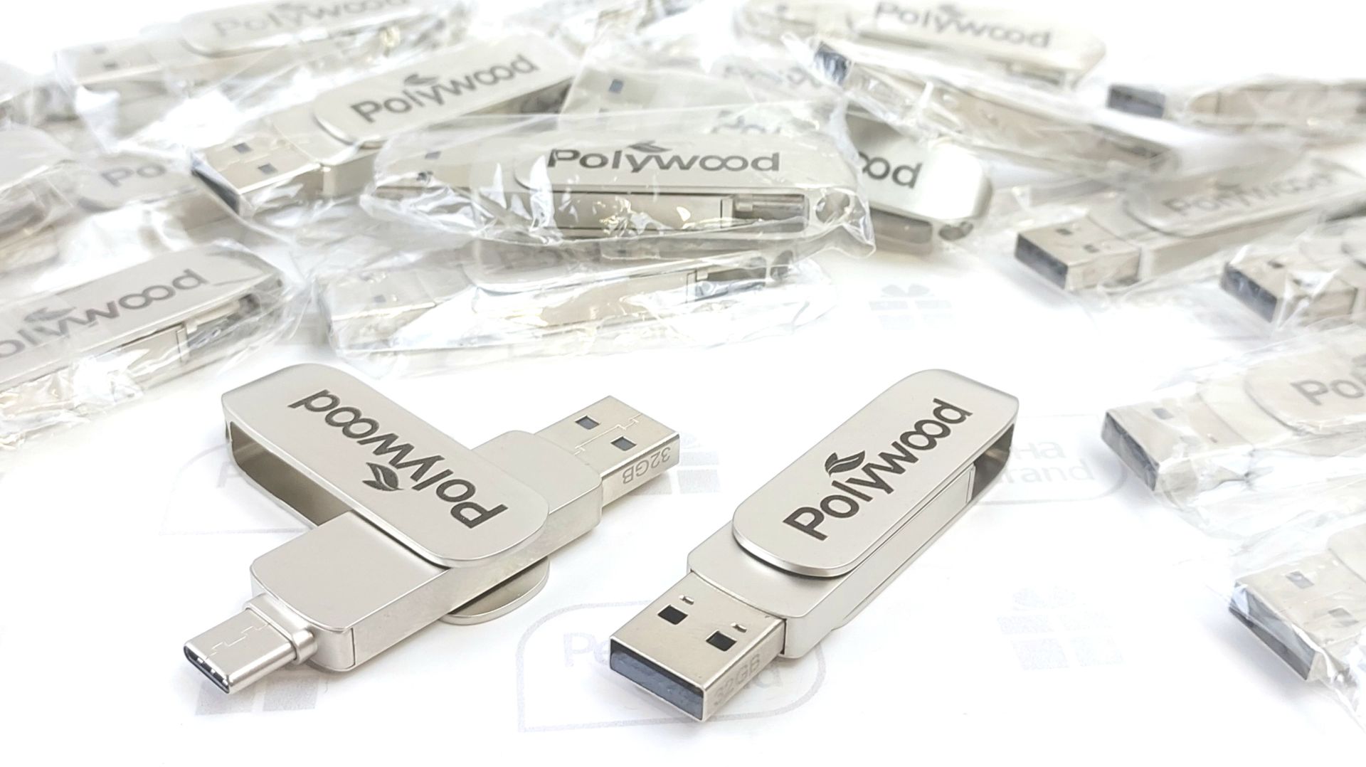 Изготовление флешек с логотипом